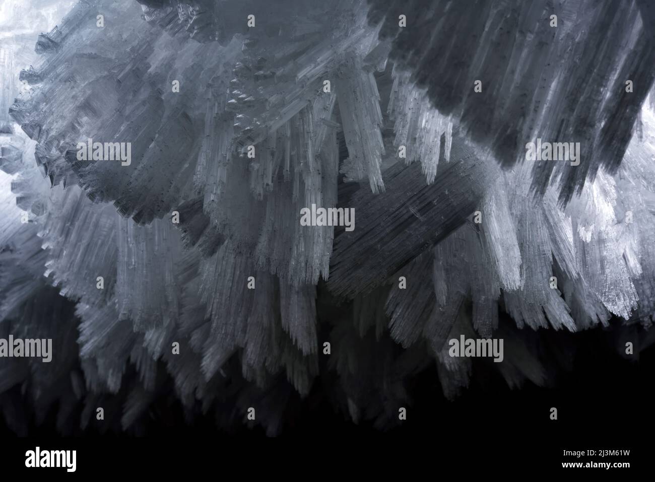 Cave of crystals giant hi-res stock photography and images - Alamy