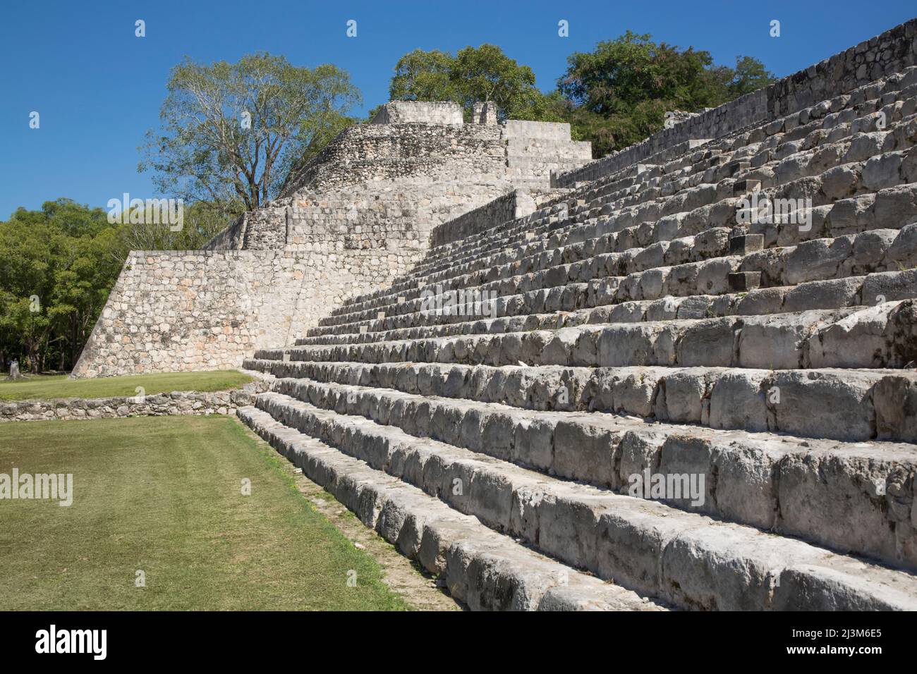 Steps to the Acropolis, Temple of the North (background), Edzna ...
