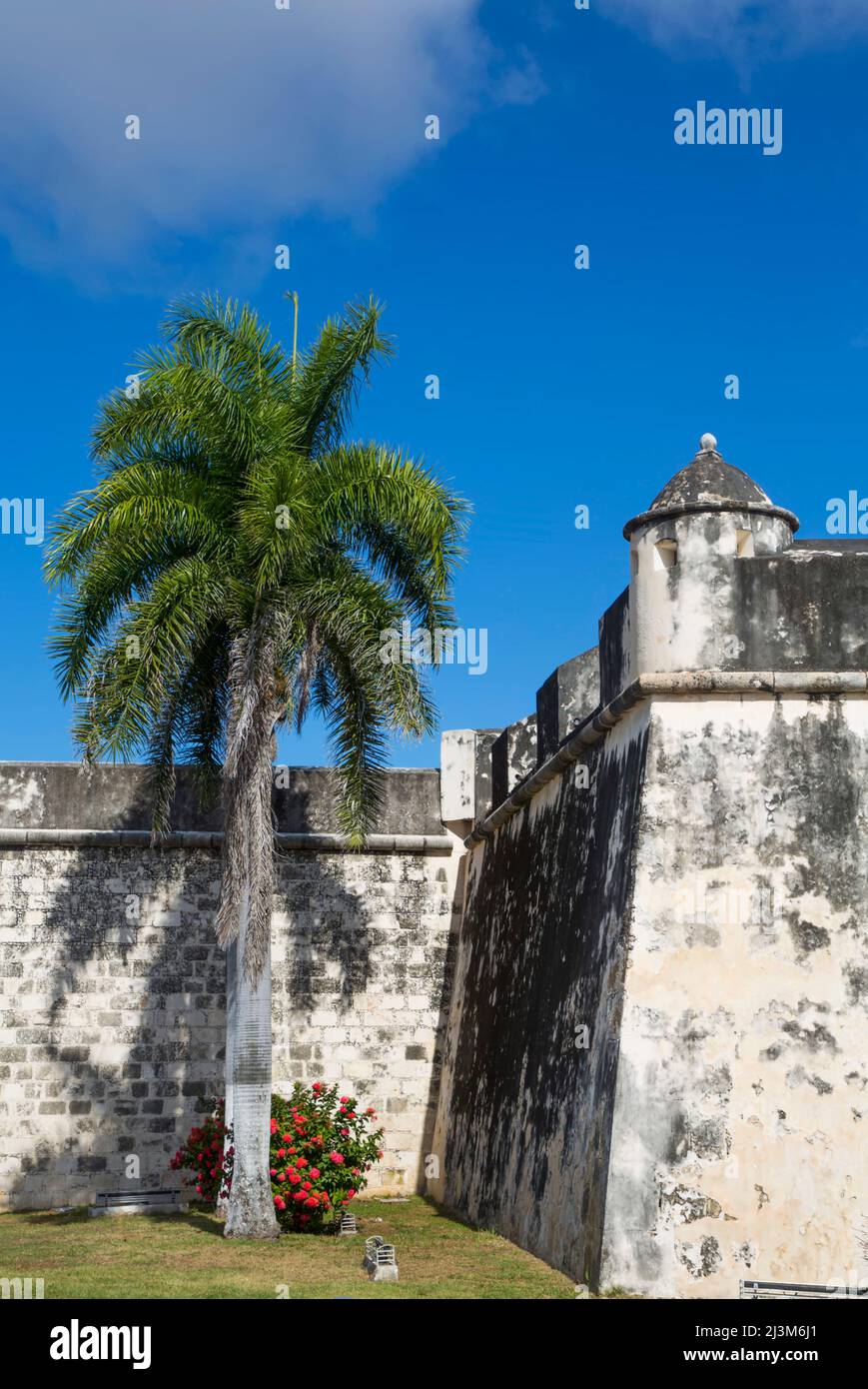 Fortified Colonial Wall, Old Town of San Francisco de Campeche, UNESCO ...