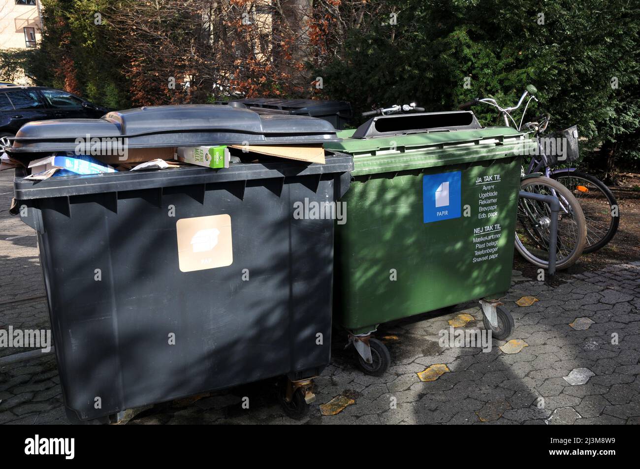 Copenhagen/Denmark/.08 April 2022/.Pap and papers and magsines waste ...