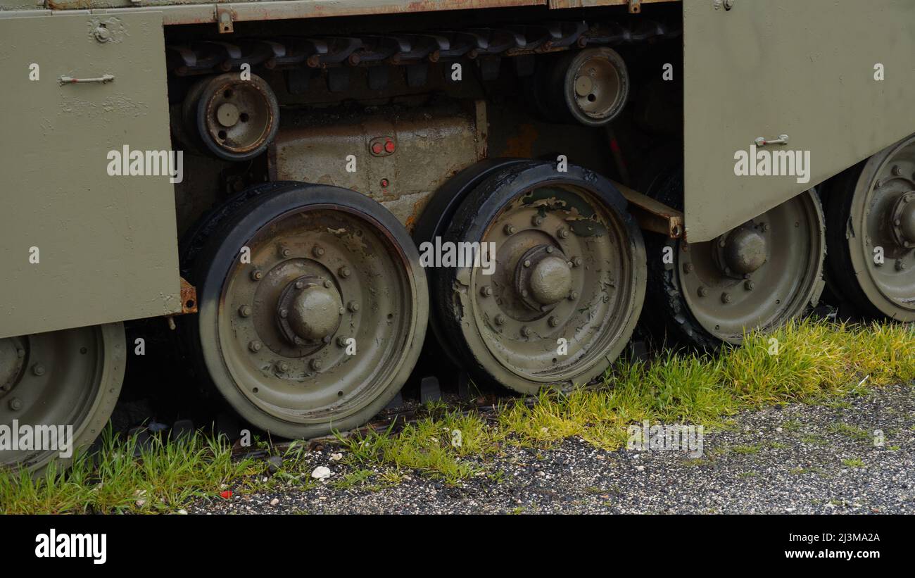 Tank track assembly and carrier rollers of The Centurion the primary ...