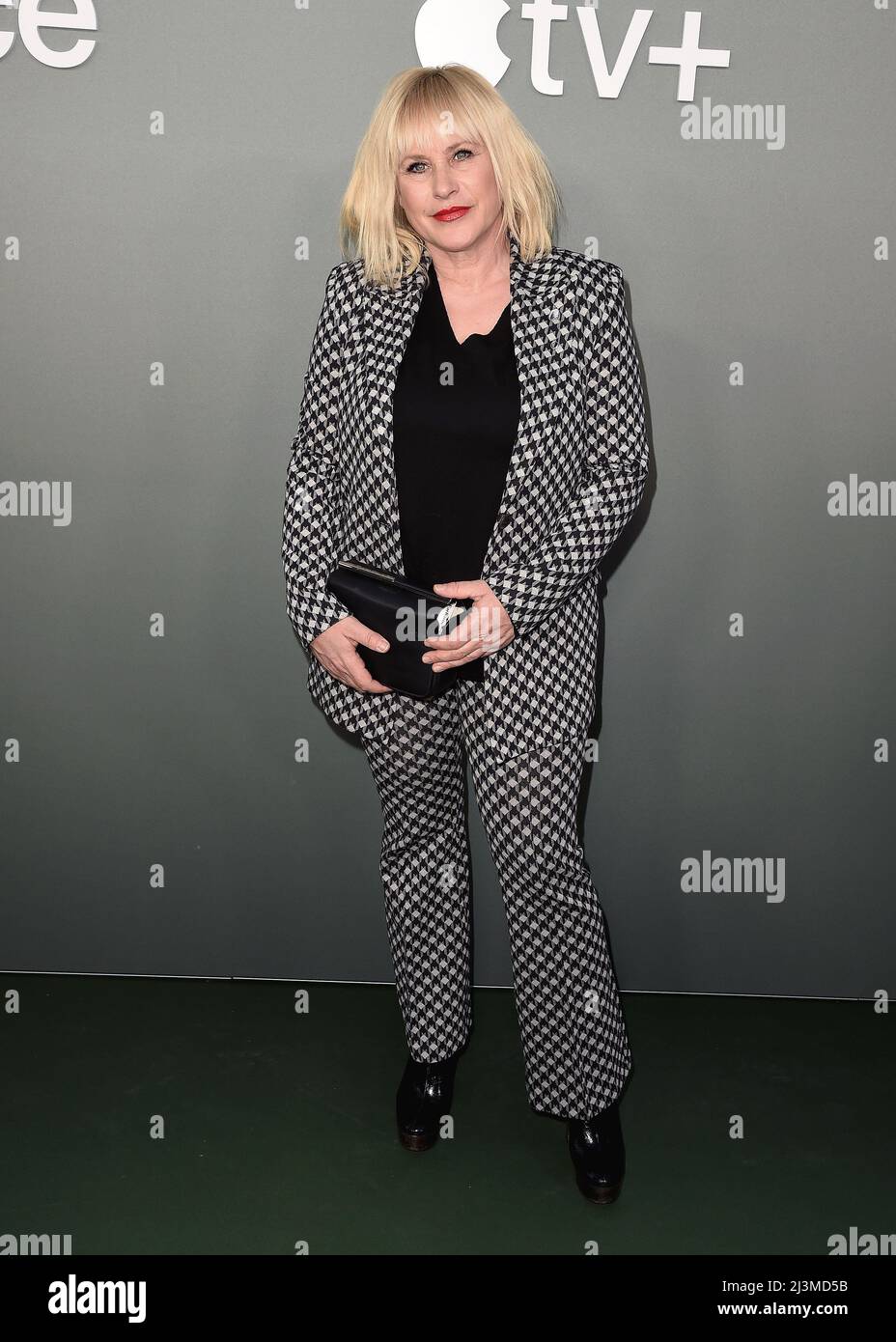 Los Angeles, USA. 08th Apr, 2022. Patricia Arquette walking on the red ...
