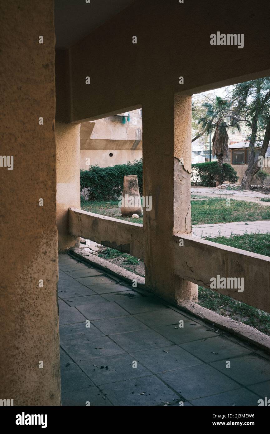 Entrance fence hi-res stock photography and images - Alamy