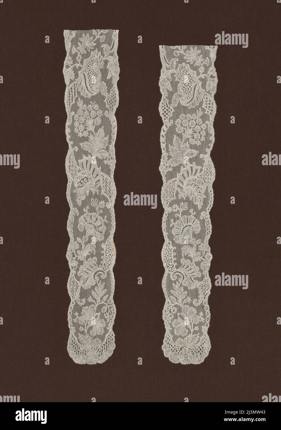 1750s dress hi-res stock photography and images - Alamy