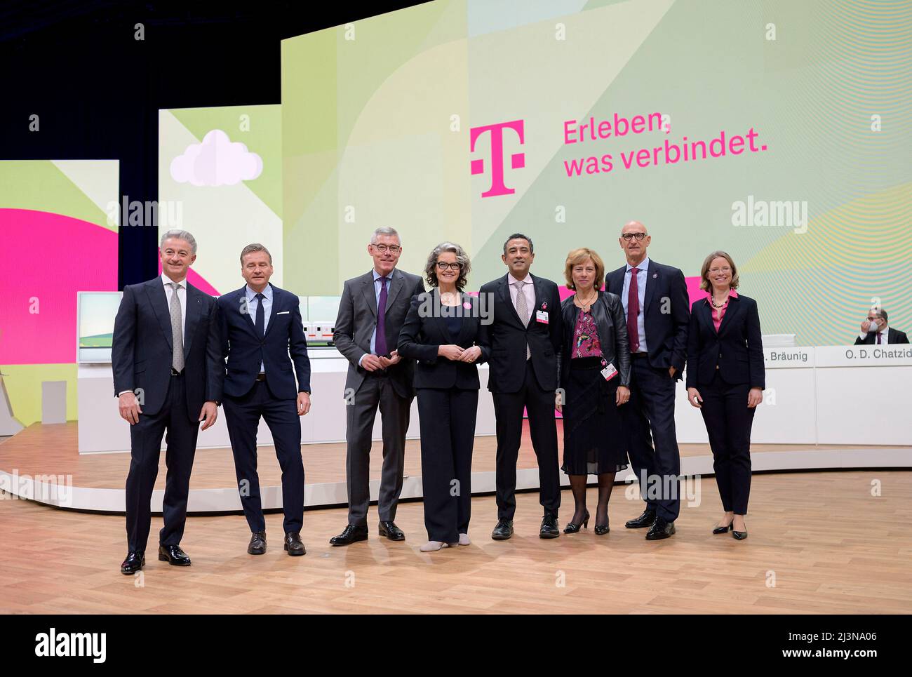 Bonn, Germany. 07th Apr, 2022. All members of the management, from left ...
