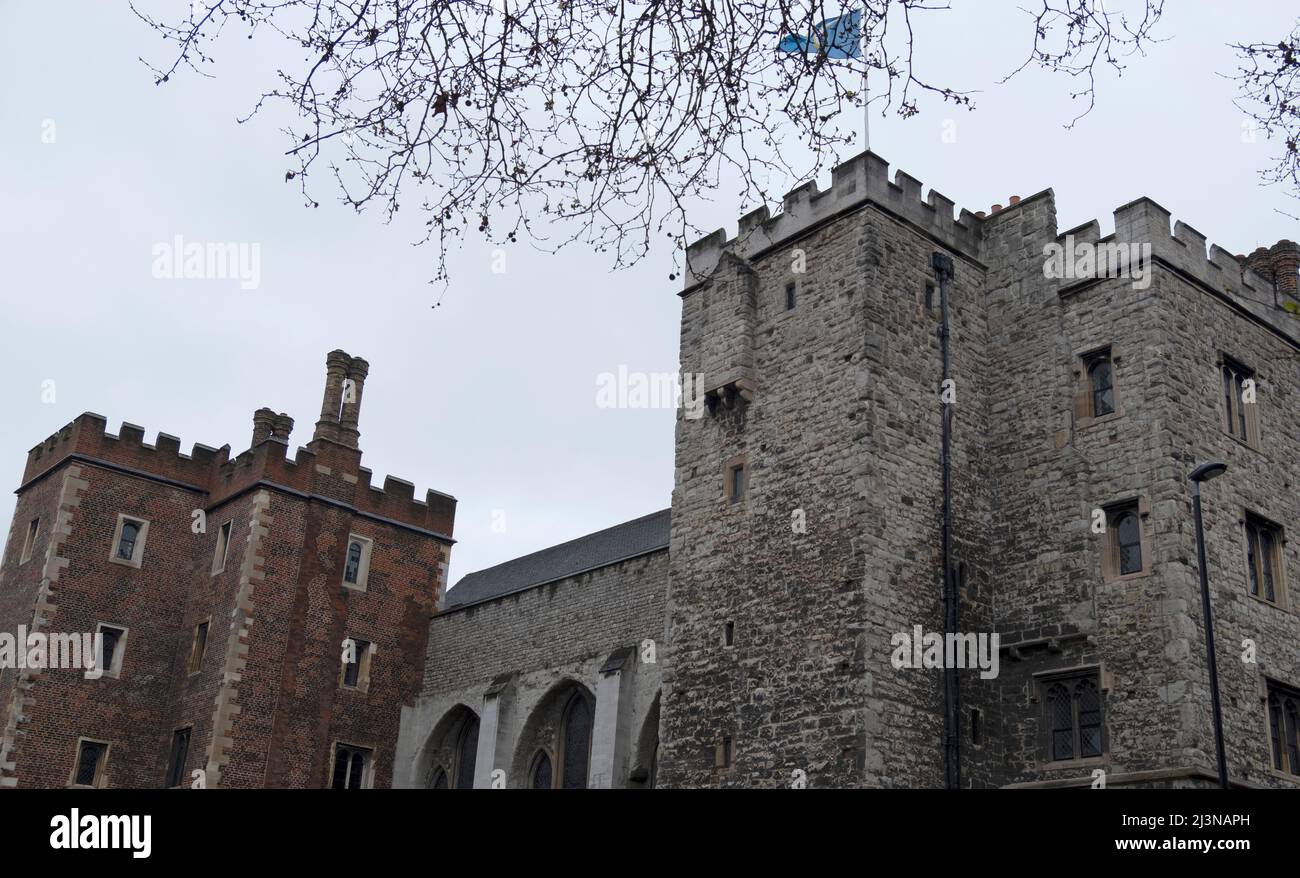 400 yards 370 metres south east of the palace of hi-res stock ...