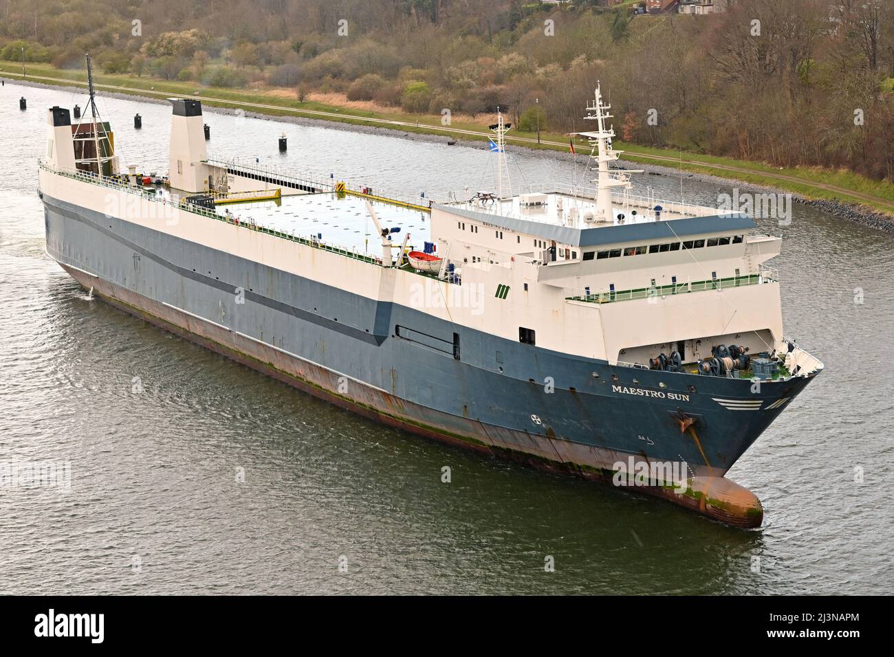 Ro-Ro-Ship MAESTRO SUN passing the Kiel Canal Stock Photo - Alamy