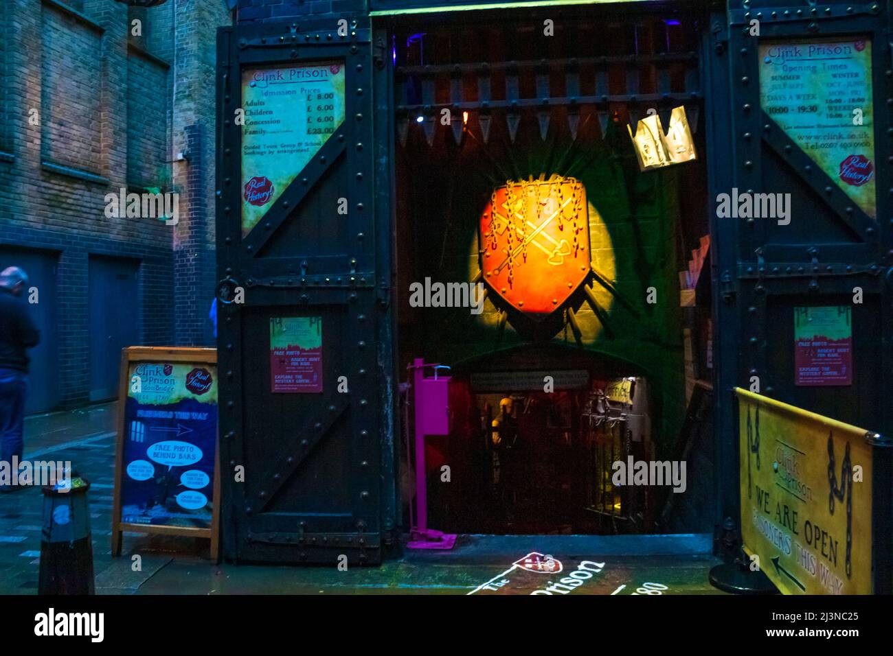 The entrance of The Clink Prison Museum.The Clink was a prison in ...