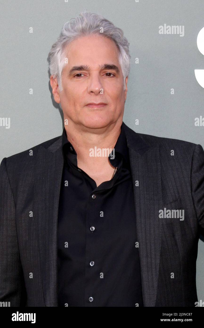 Yul vazquez hi-res stock photography and images - Alamy