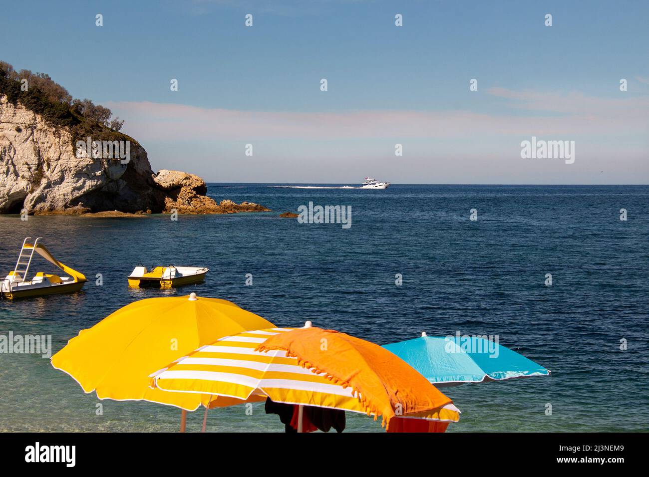 Water pedal boat beach hi-res stock photography and images - Alamy