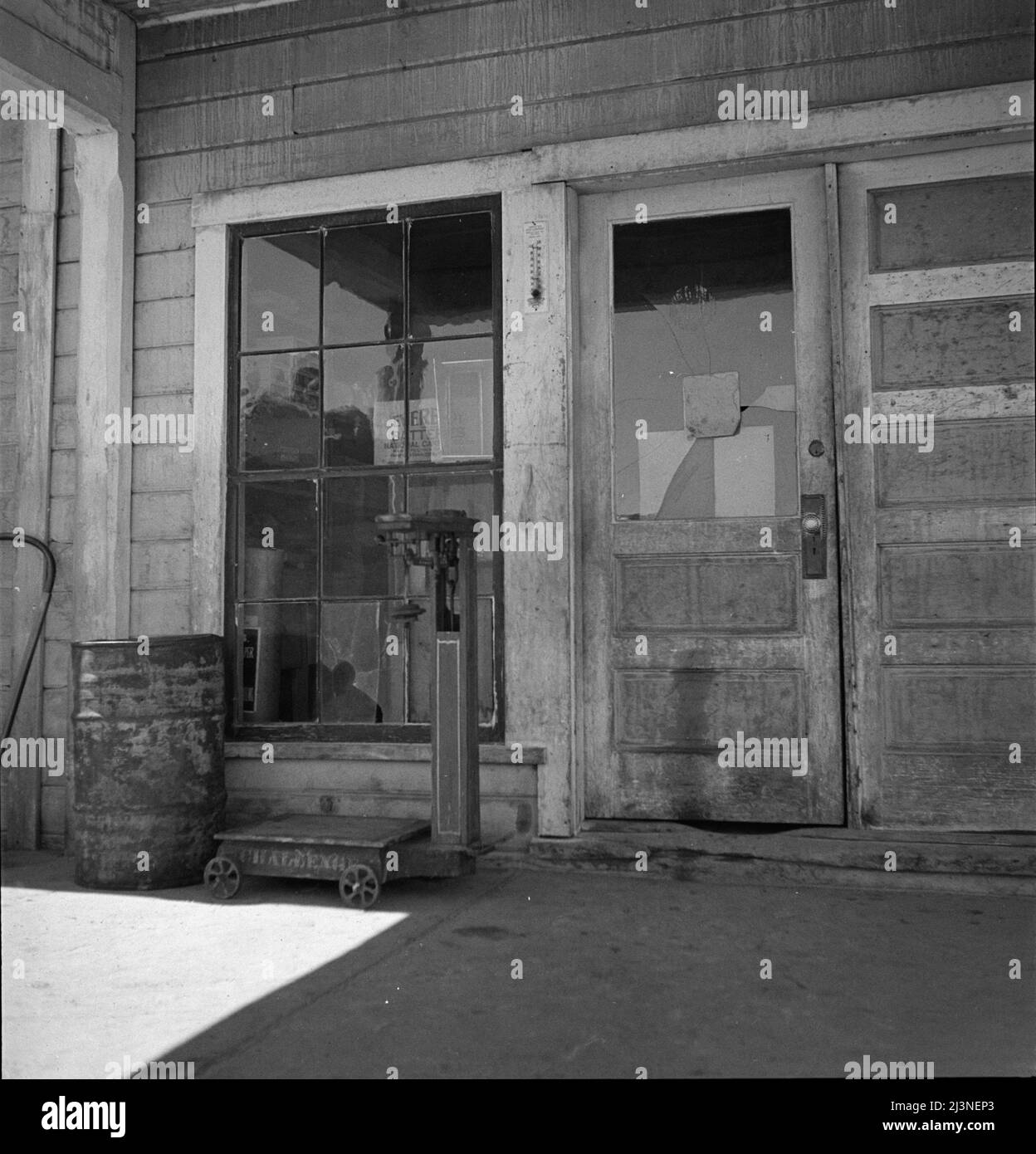 General store 1930s america hi-res stock photography and images - Alamy