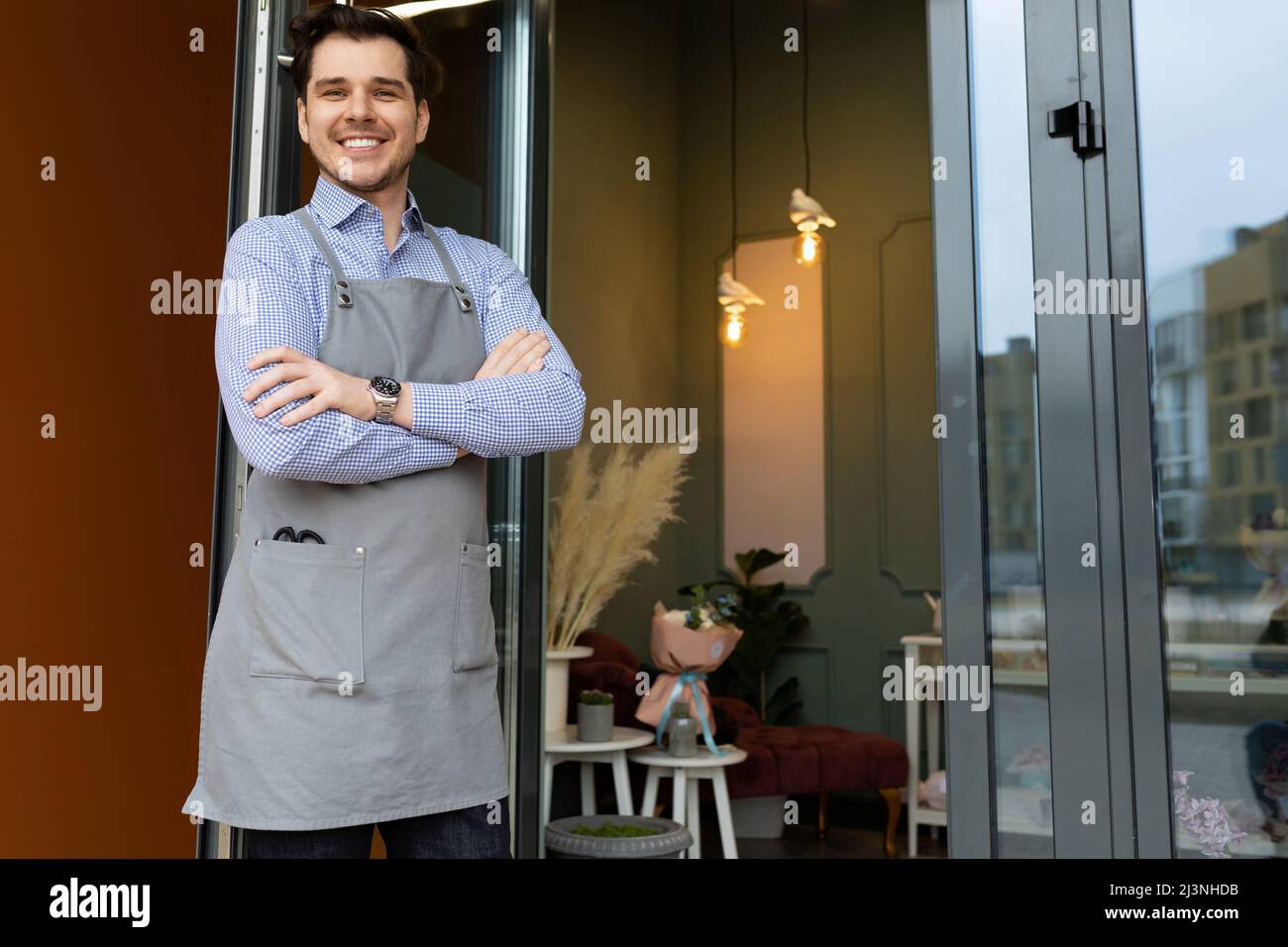 Proprietor coffee shop hi-res stock photography and images - Alamy
