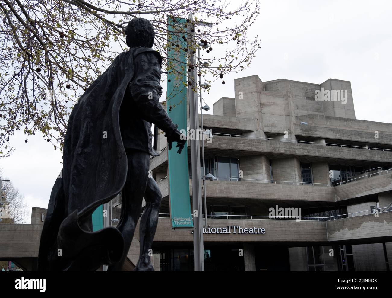 Statue of Laurence Olivier on the South Bank riverside walkway, with ...