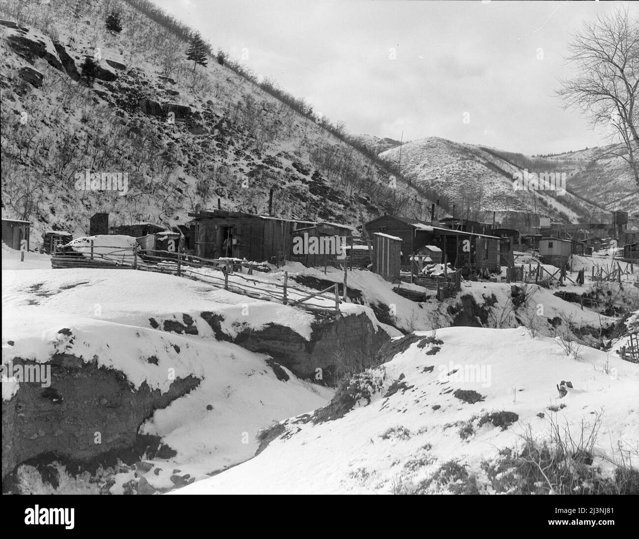Coal miners houses hi-res stock photography and images - Alamy