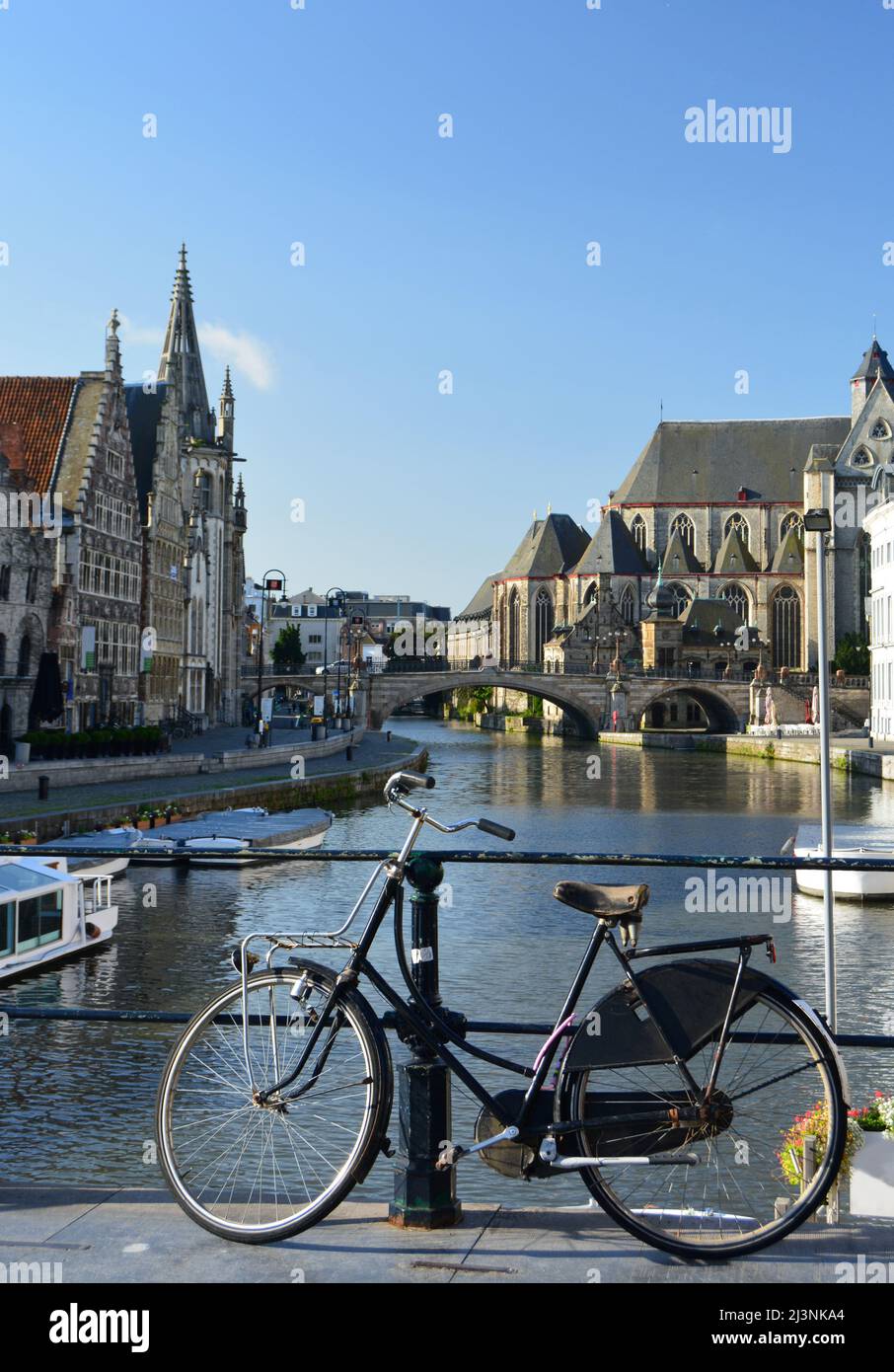 Beautiful close up scene bicycle hi-res stock photography and images ...