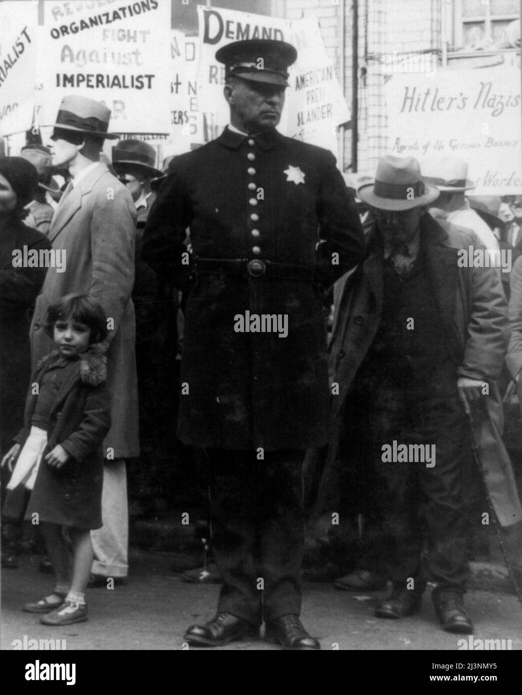 San francisco police officer Black and White Stock Photos & Images - Alamy