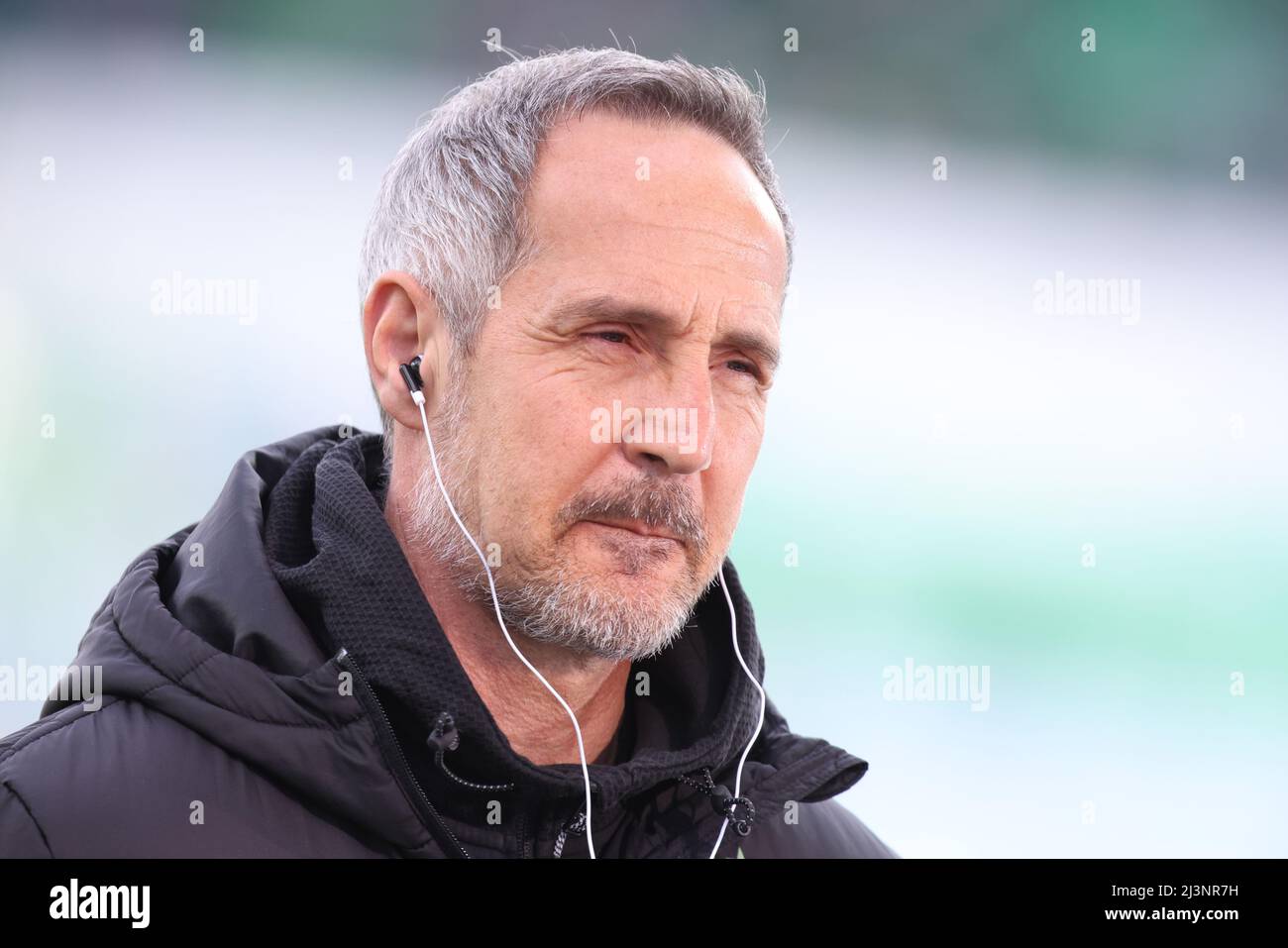 09 April 2022, Bavaria, Fürth: Soccer: Bundesliga, SpVgg Greuther Fürth ...