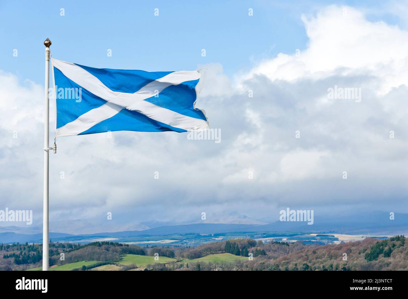 Scottish Flag flying at the Wallace Monument, Bridge of Allan, Stirling ...