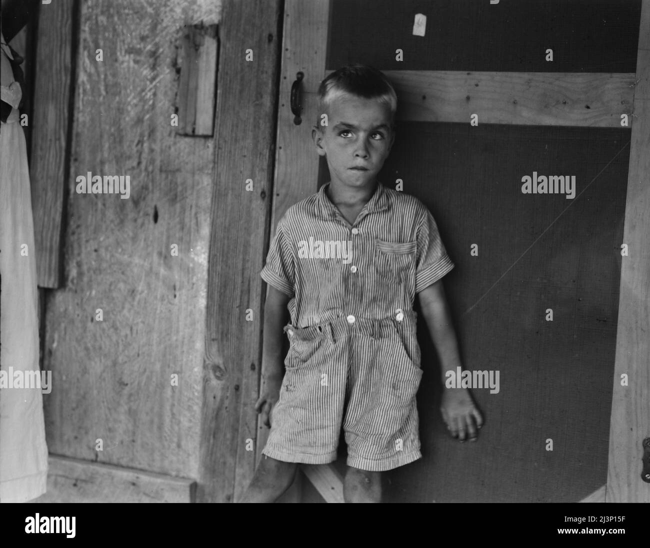 Child of sharecropper family near Cleveland, Mississippi Stock Photo ...