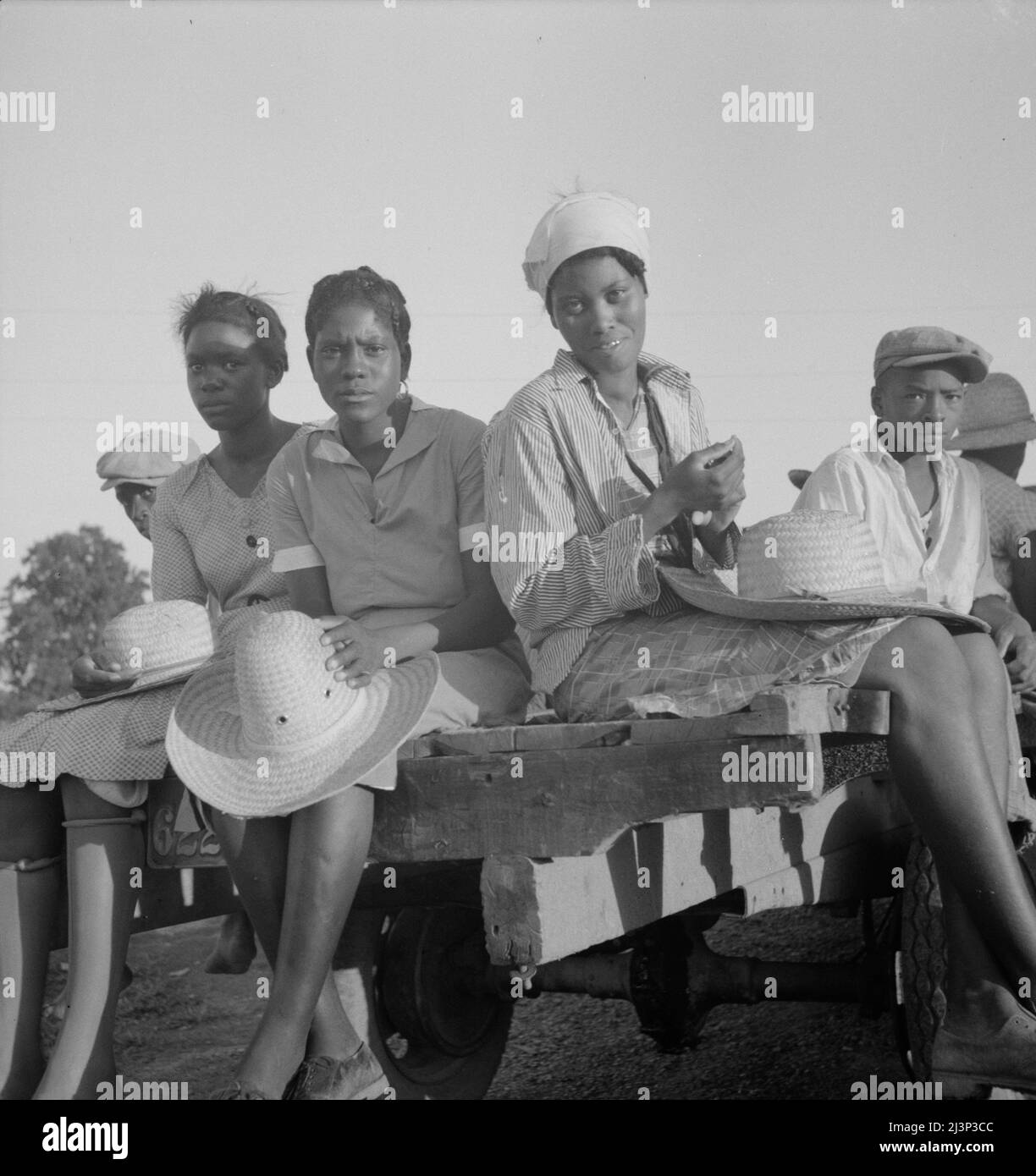 Women being transported from Memphis, Tennessee to an Arkansas ...
