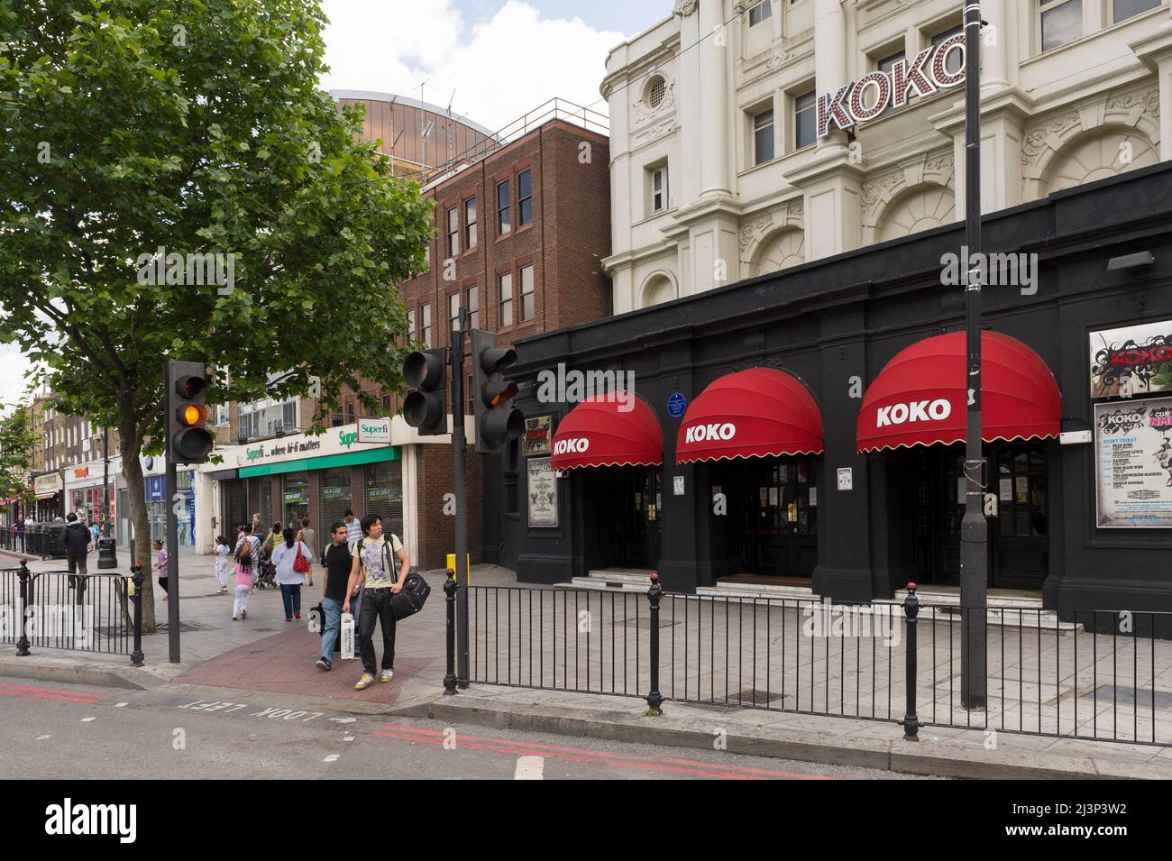 Camden high street camden town hi-res stock photography and images - Alamy