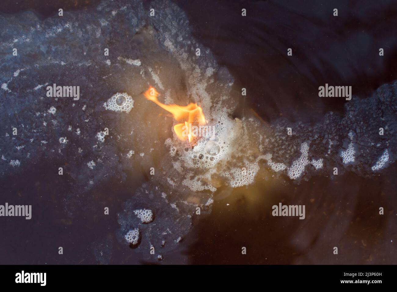 Calcium carbide hi-res stock photography and images - Alamy