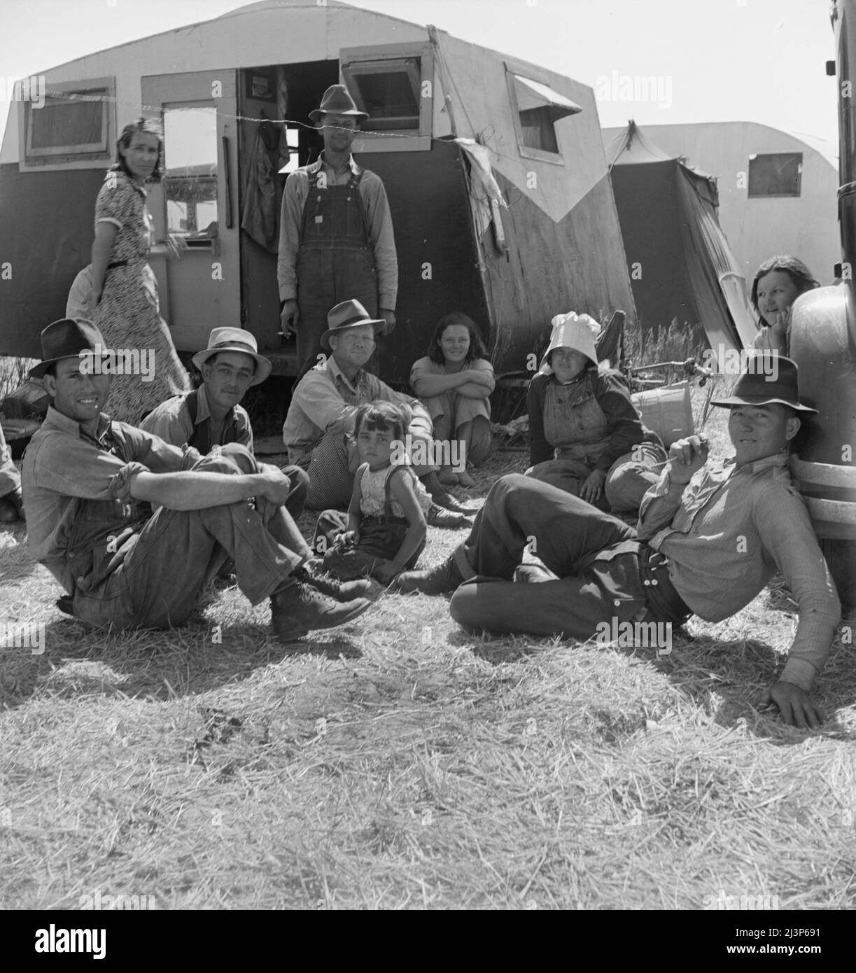 1930s caravan camp hi-res stock photography and images - Alamy