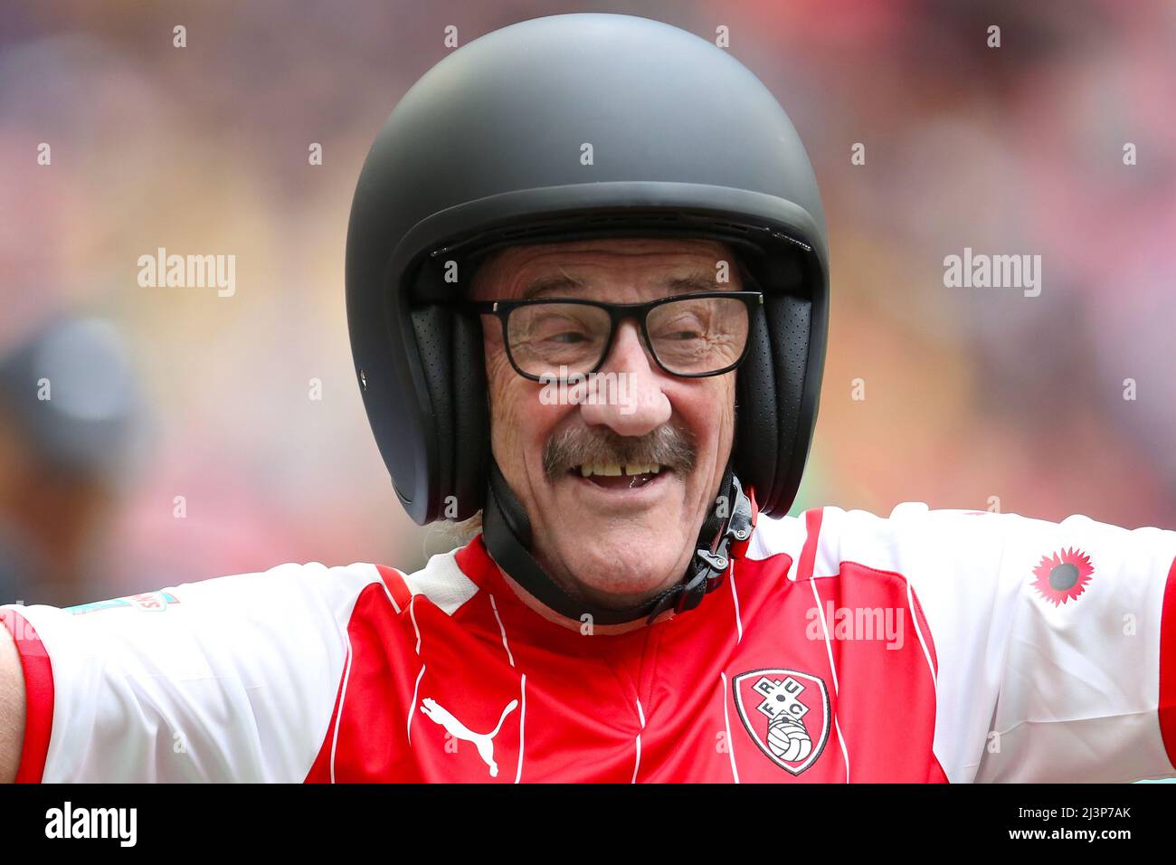 Luke Naughton's Instagram, Twitter & Facebook on IDCrawl