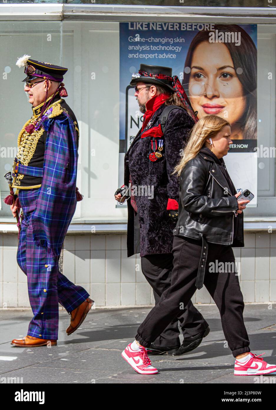 Dundee, Tayside, Scotland, UK. 9th Apr, 2022. COSPLAY, gaming, and ...