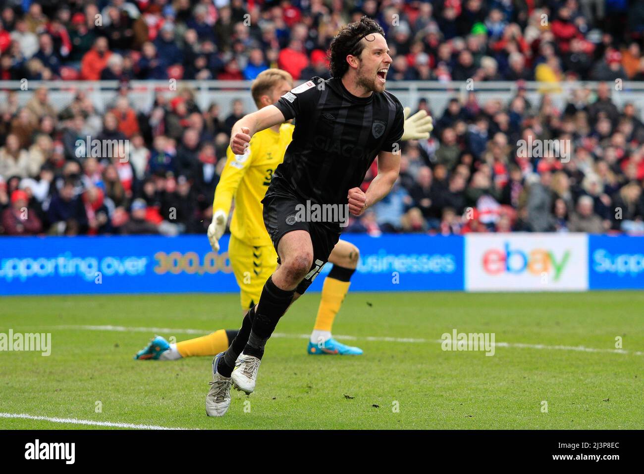 Middlesbrough goalkeeper joe lumley hi-res stock photography and images ...