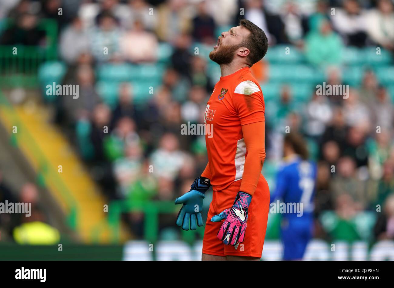 St johnstone goalkeeper hi-res stock photography and images - Alamy