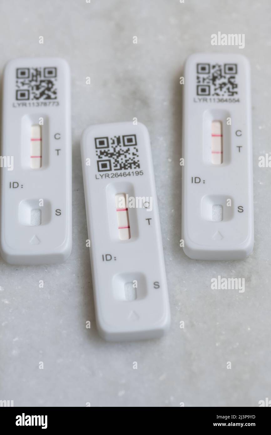 Positive lateral flow tests hi-res stock photography and images - Alamy