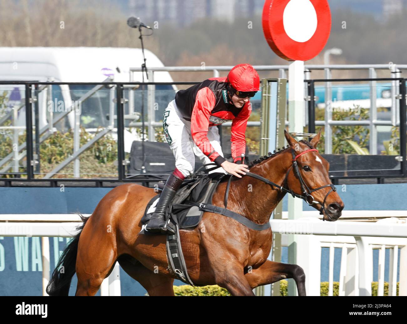 Aintree Racecourse. 9th Apr, 2022. Aintree, Merseyside, England: Grand ...