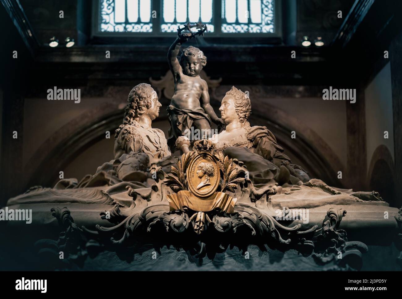 Empress Maria Theresa and Franz I Stephan sarcophagus at the Imperial ...