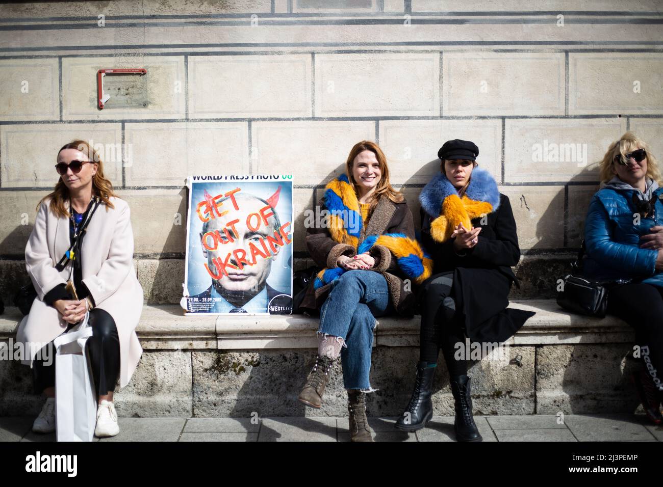 Putin devil hi-res stock photography and images - Alamy