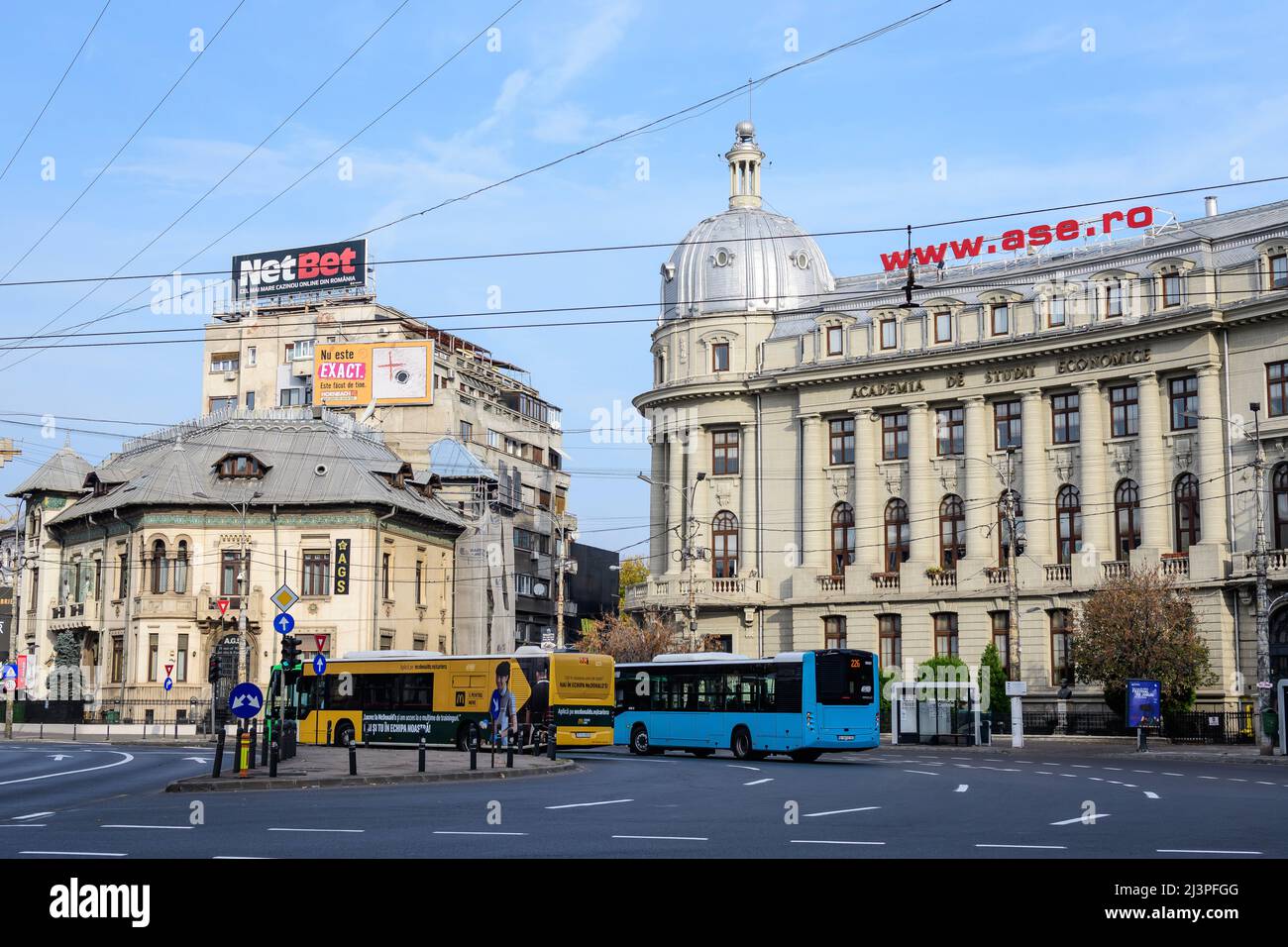 Bucharest university of economic studues hi-res stock photography and ...