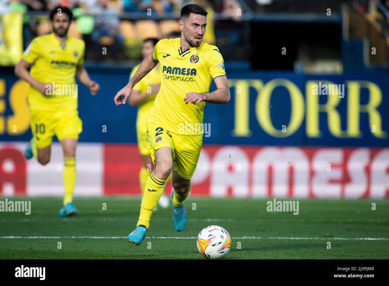 Villarreals moises gomez bordonado hi-res stock photography and images ...