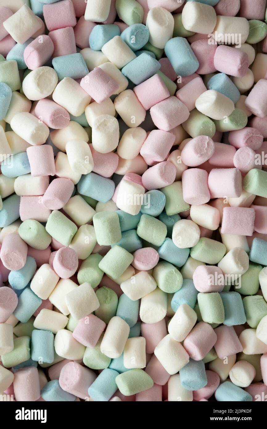 Rainbow marshmallows hi-res stock photography and images - Alamy
