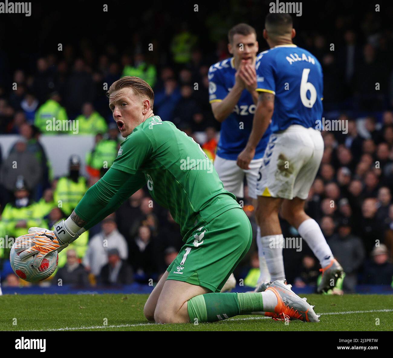 Jordan pickford england 2022 hi-res stock photography and images - Alamy