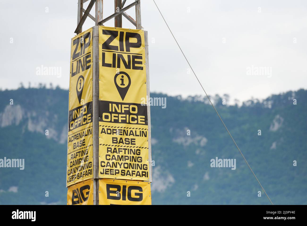 Sign board hi-res stock photography and images - Alamy