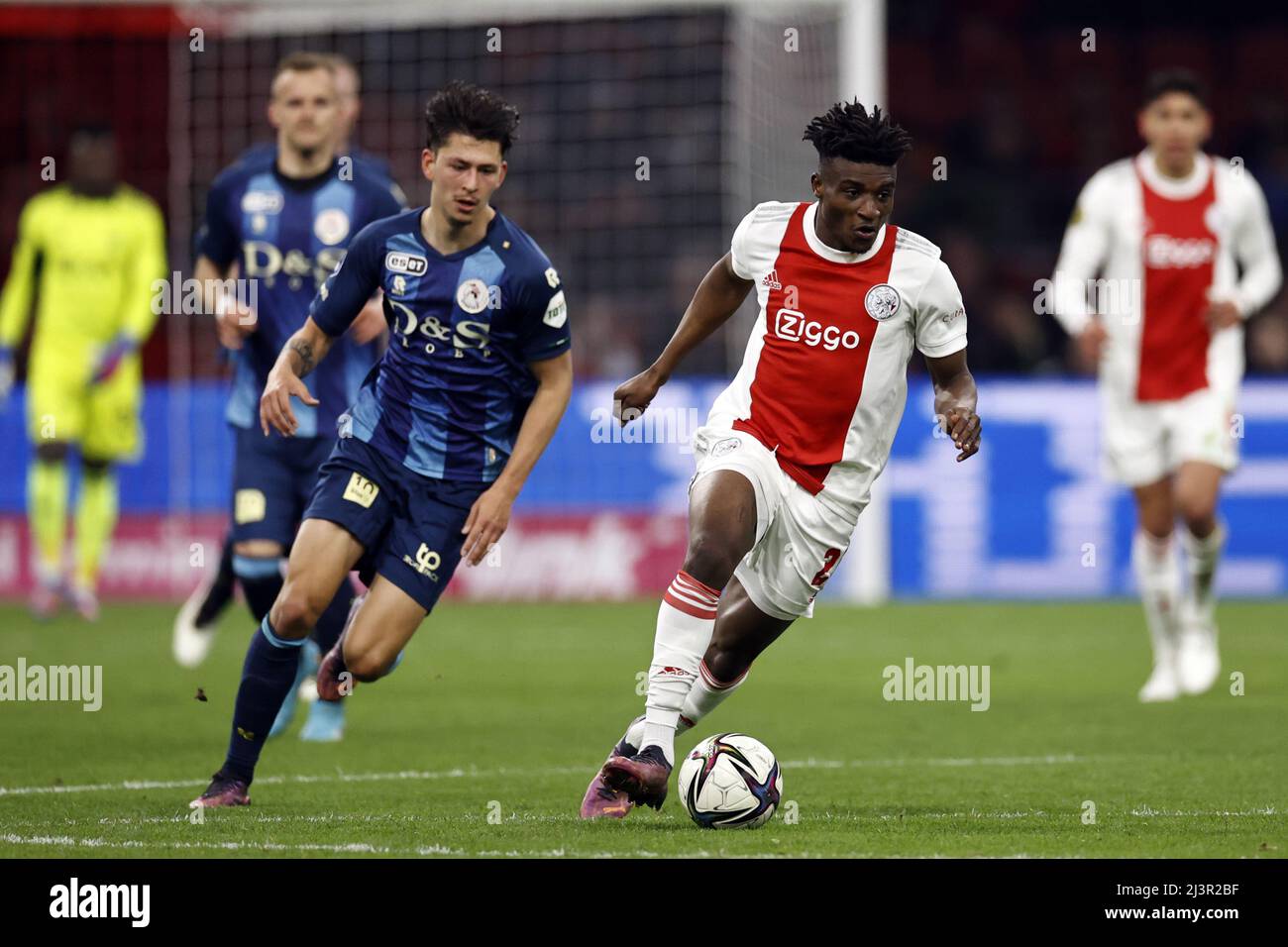 Johan van mullem hi-res stock photography and images - Alamy