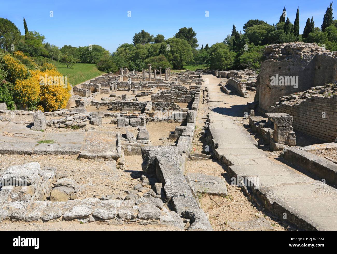 The Roman archaeological site of Glanum in Saint-Rémy de Provence Stock ...