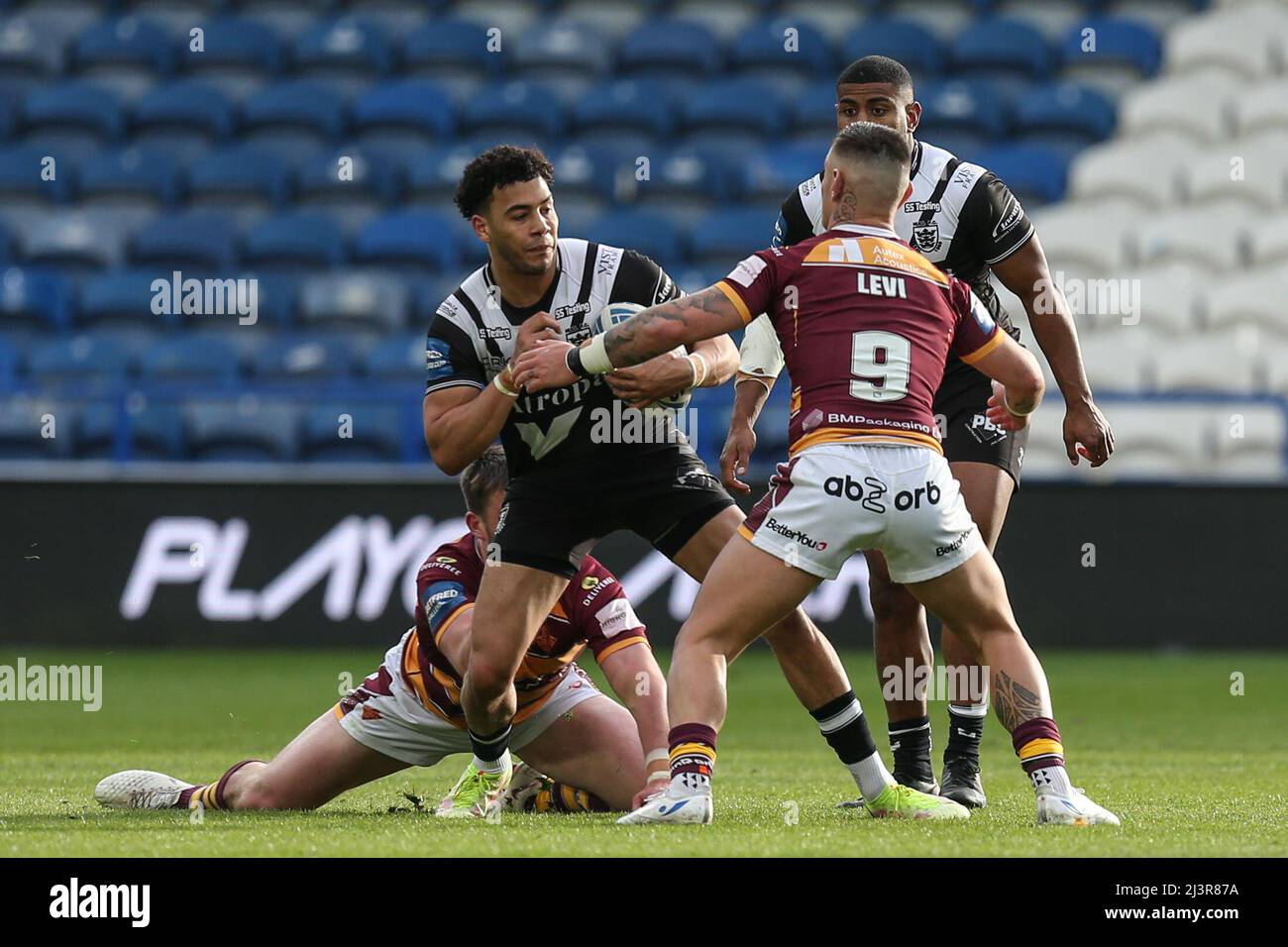 Darnell McIntosh #5 of Hull FC looks to go past Danny Levi #9 of ...