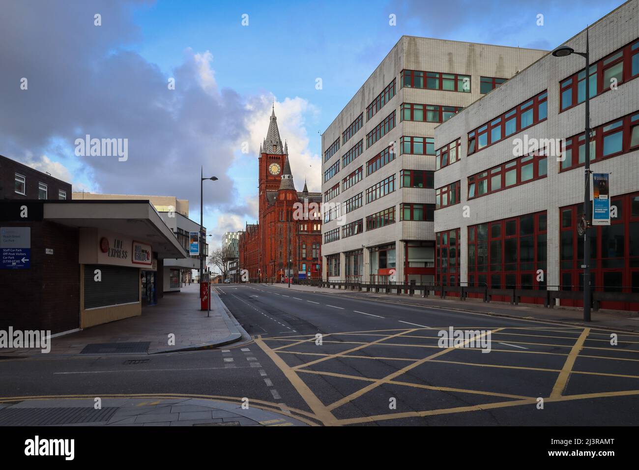 University of liverpool campus hi-res stock photography and images - Alamy