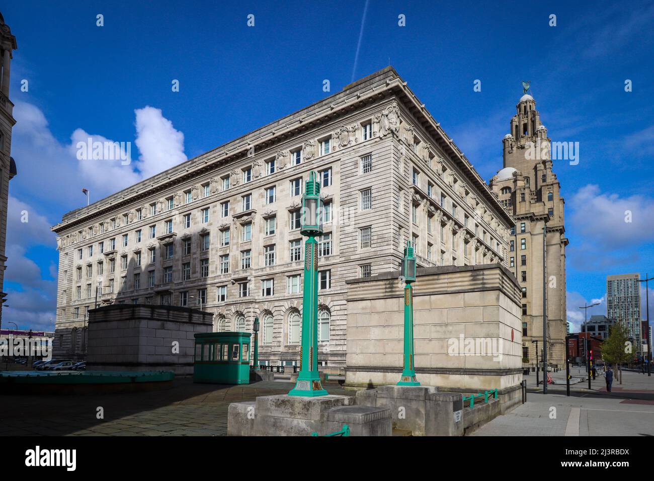 Liverpool front elevation hi-res stock photography and images - Alamy