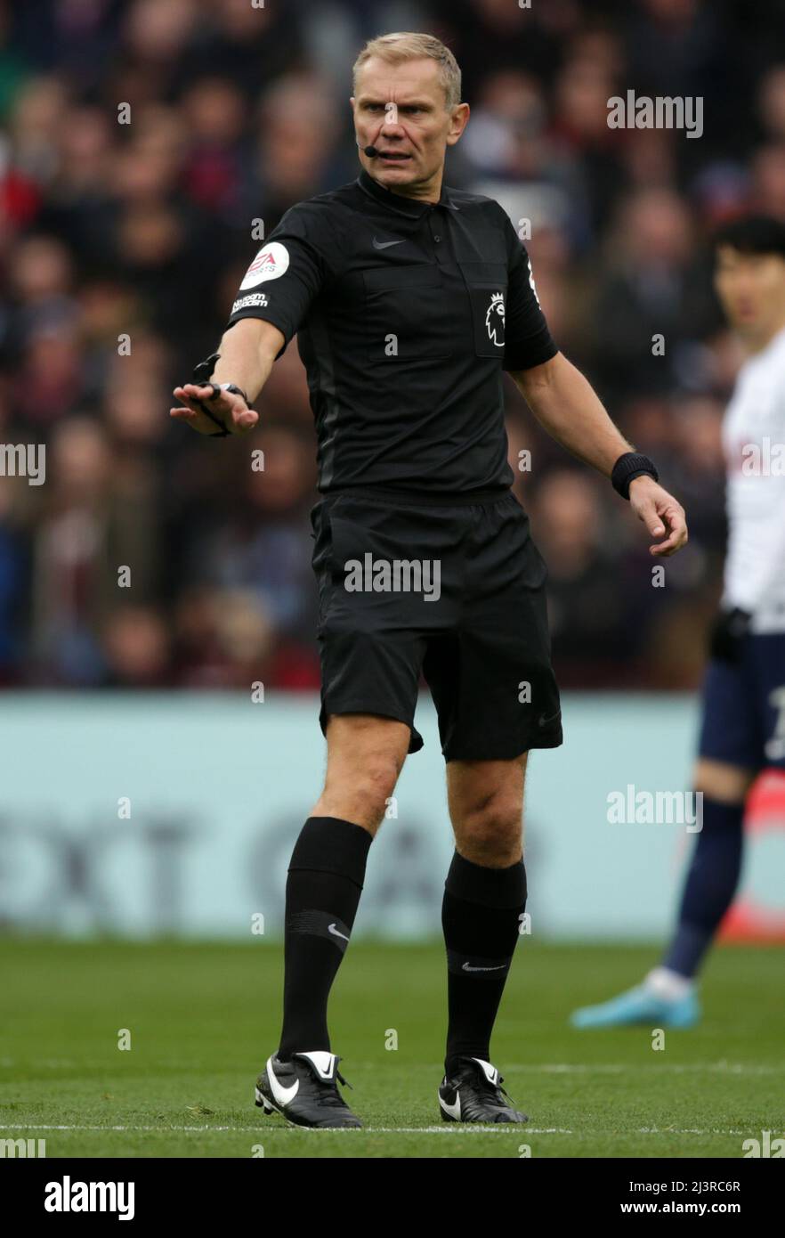 Referee graham scott hi-res stock photography and images - Alamy