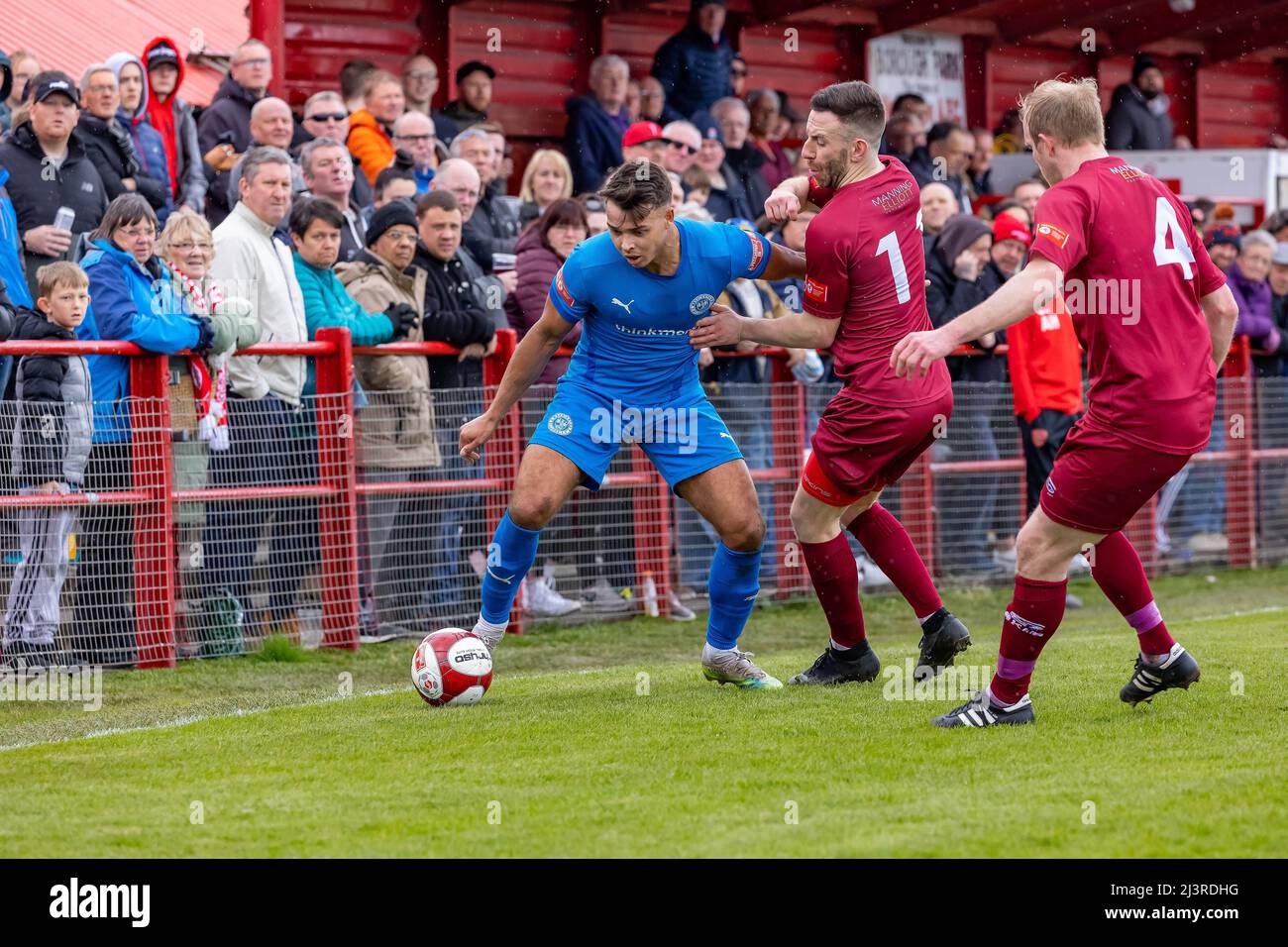 Pitching in northern premier league hi-res stock photography and images ...