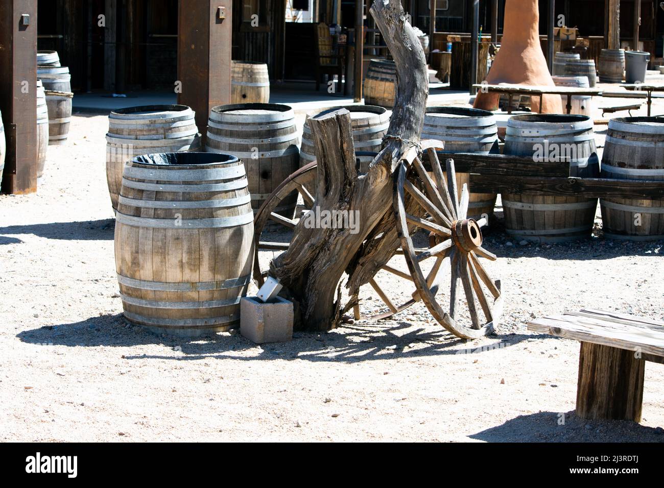 Wheel barrels hi-res stock photography and images - Alamy