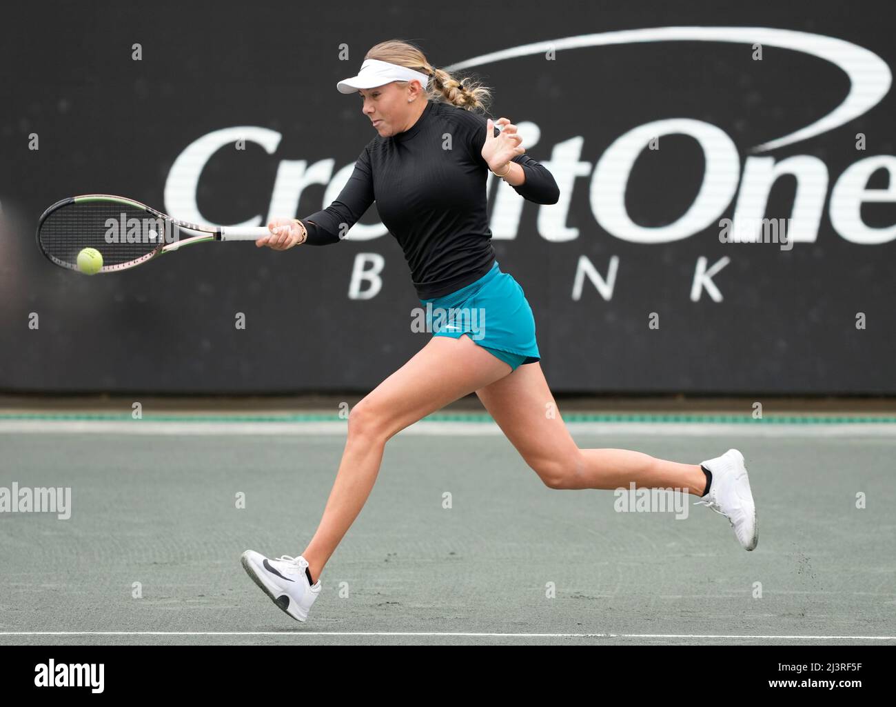 Tun circle hi-res stock photography and images - Alamy