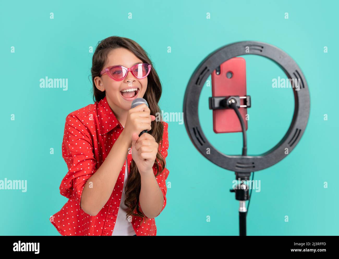 Kid reporter with microphone hi-res stock photography and images - Alamy